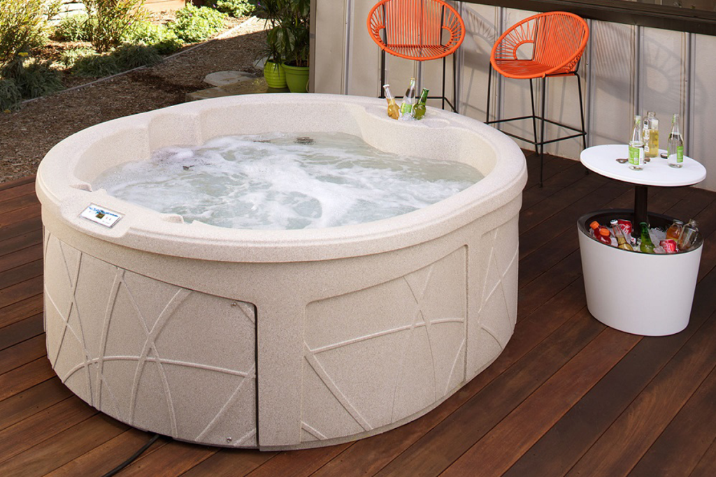 Lifesmart | Key Largo LS200 | 13-Jets | Plug & Play Hot Tub
